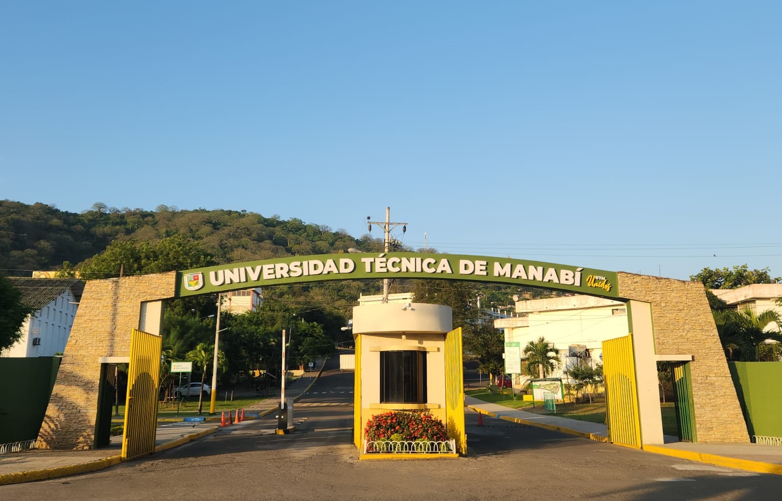 UNIVERSIDAD TÉCNICA DE MANABÍ