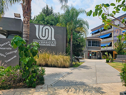 Universidad de Negocios ISEC