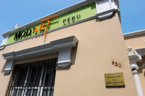 INSTITUTO MOD'ART PERU